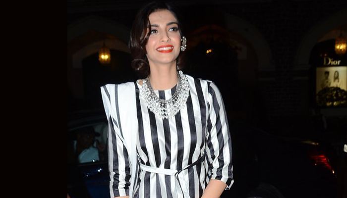 Sonam Kapoor spills the beans on engagement with Anand Ahuja!